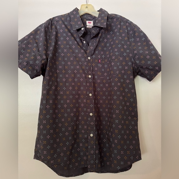 Levi's | Shirts | Levis Casual Button Down Shirt With Subtle Pattern ...